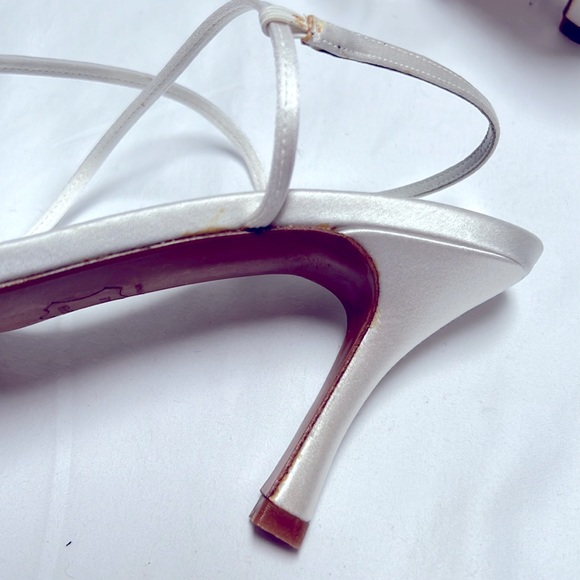 Stuart Weitzman | Shoes | White Satin Stuart Weitzman Heels | Poshmark